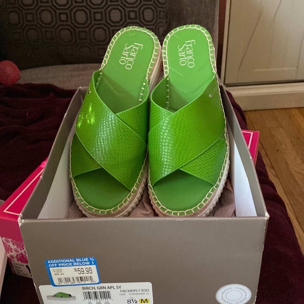 Right Green Platform Slides - Gem